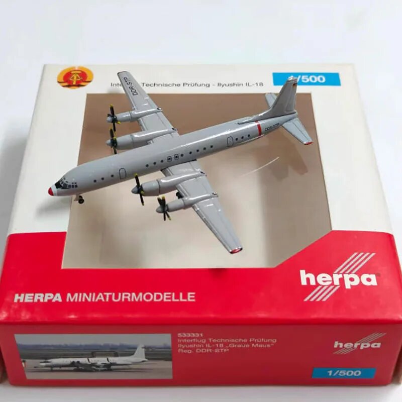 Модель самолета Herpa Wings 1:500 IL-18 Interflug