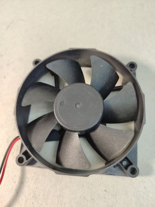 Вентилятор BOK BDM8025S 80x80X20MM 12V 0.1A 2 Pin