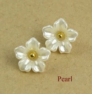 Белые пуговицы-цветы Pearl, 20 шт
