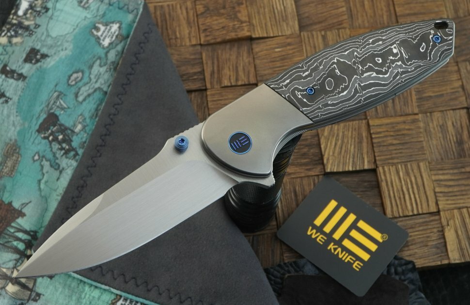 Складной нож We Knife Nitro OG, сталь CPM 20CV, ручной сатин, рукоять титан/карбон с алюминием