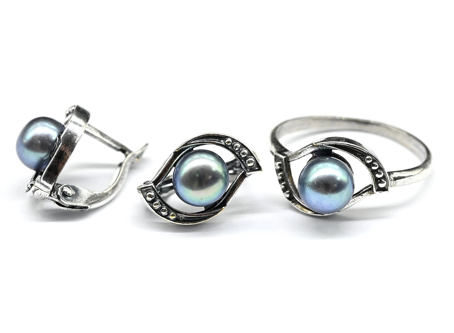 Комплект бижутерии: серьги, кольцо, жемчуг пресноводный