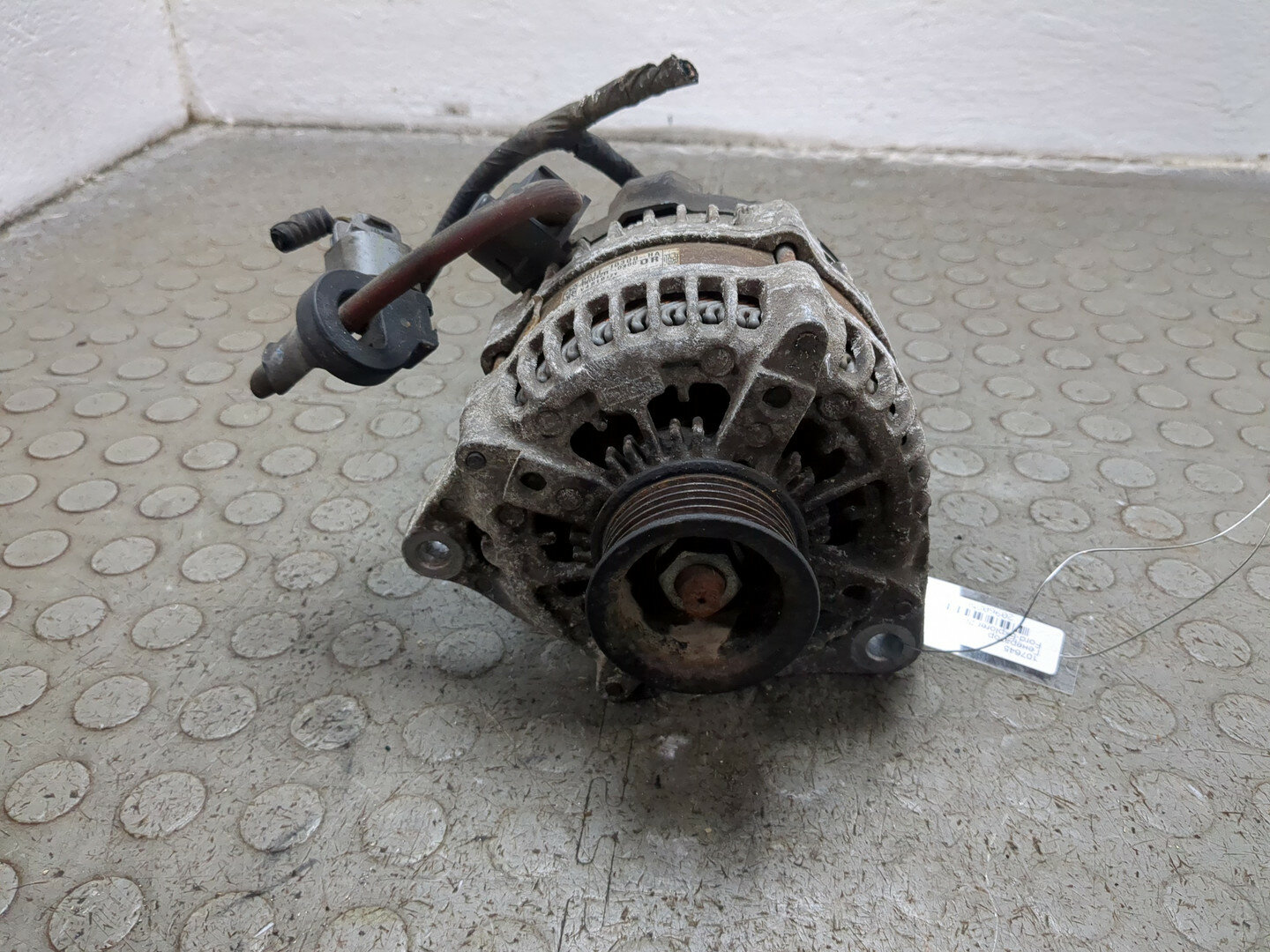 Генератор Ford Explorer Б/У