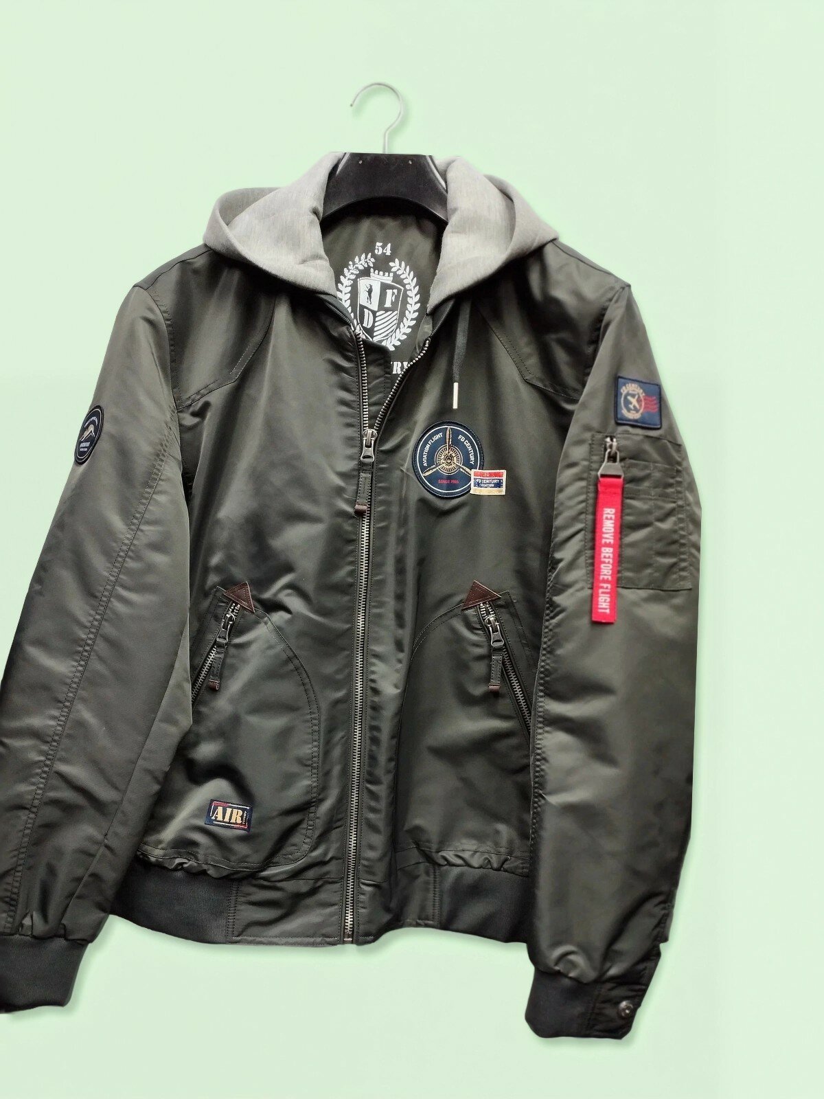 Бомбер бомбер