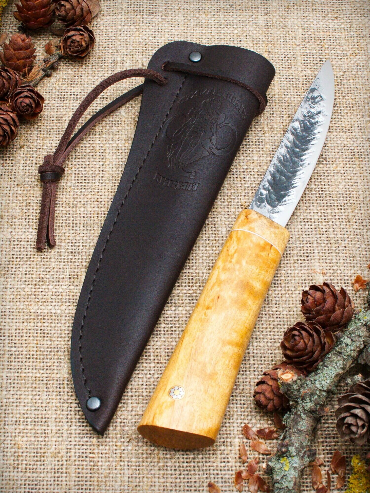 Нож туристический Якут малый, Х12МФ (кованая сталь), Полированный, Карельская берёза, Откованный дол, Стальные Бивни (Steel Tusks)