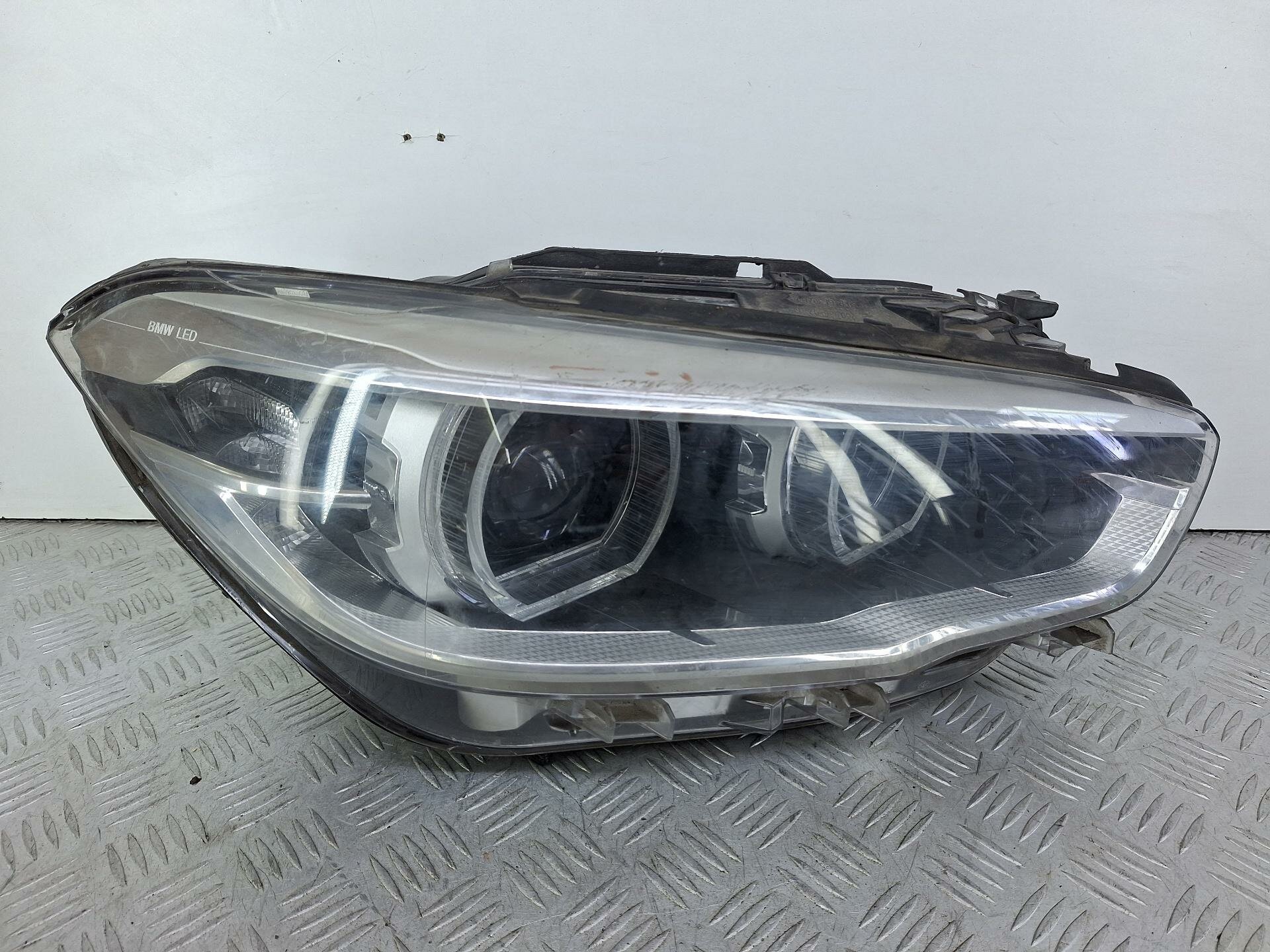 Фара правая BMW 1 F20/F21 (2011 - 2015) 873869201