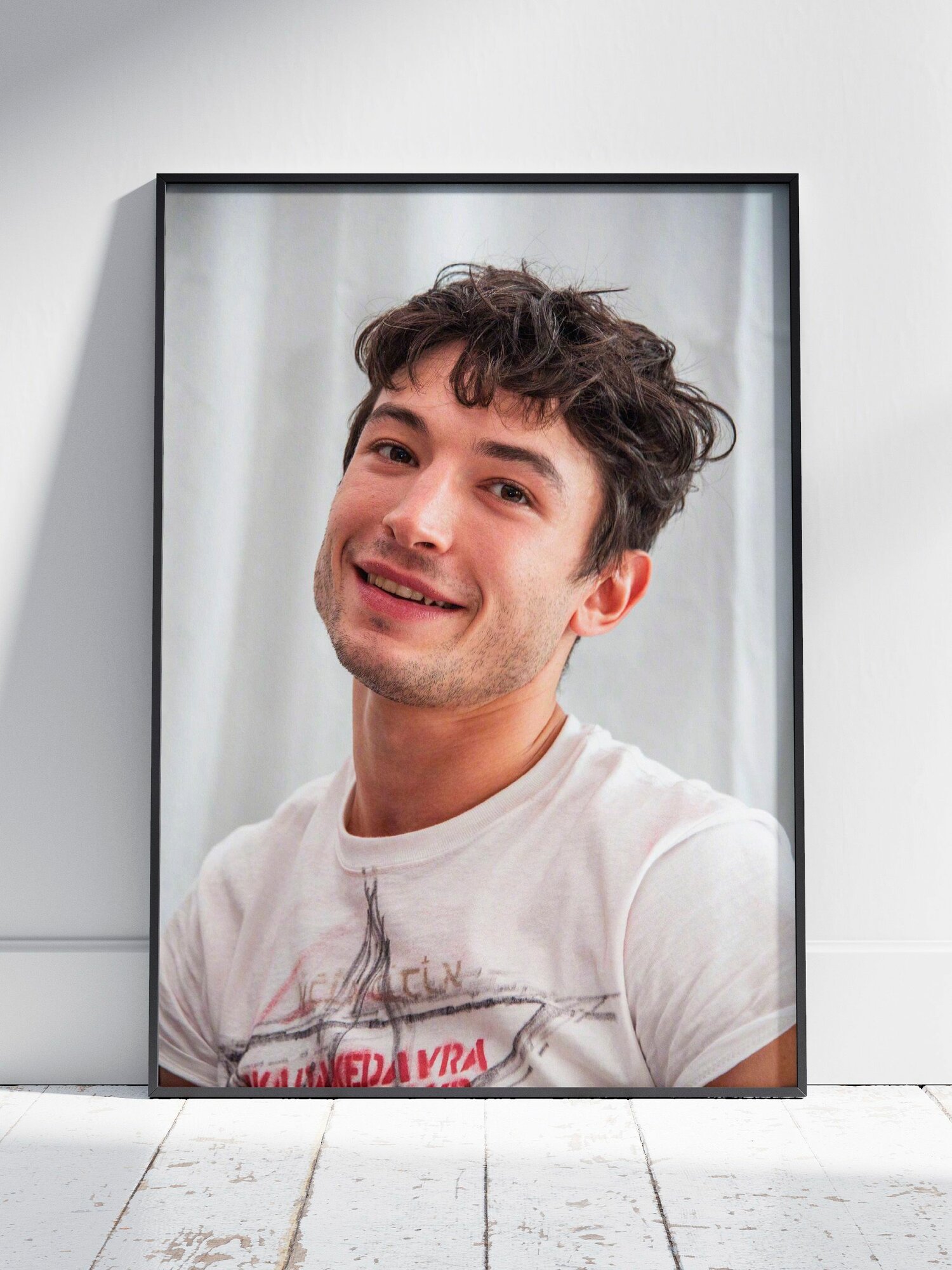 Плакат на стену для интерьера Эзра Миллер (Ezra Miller 26) - Постер по актеру фильма, кино, сериала формата A4 (21x30 см)
