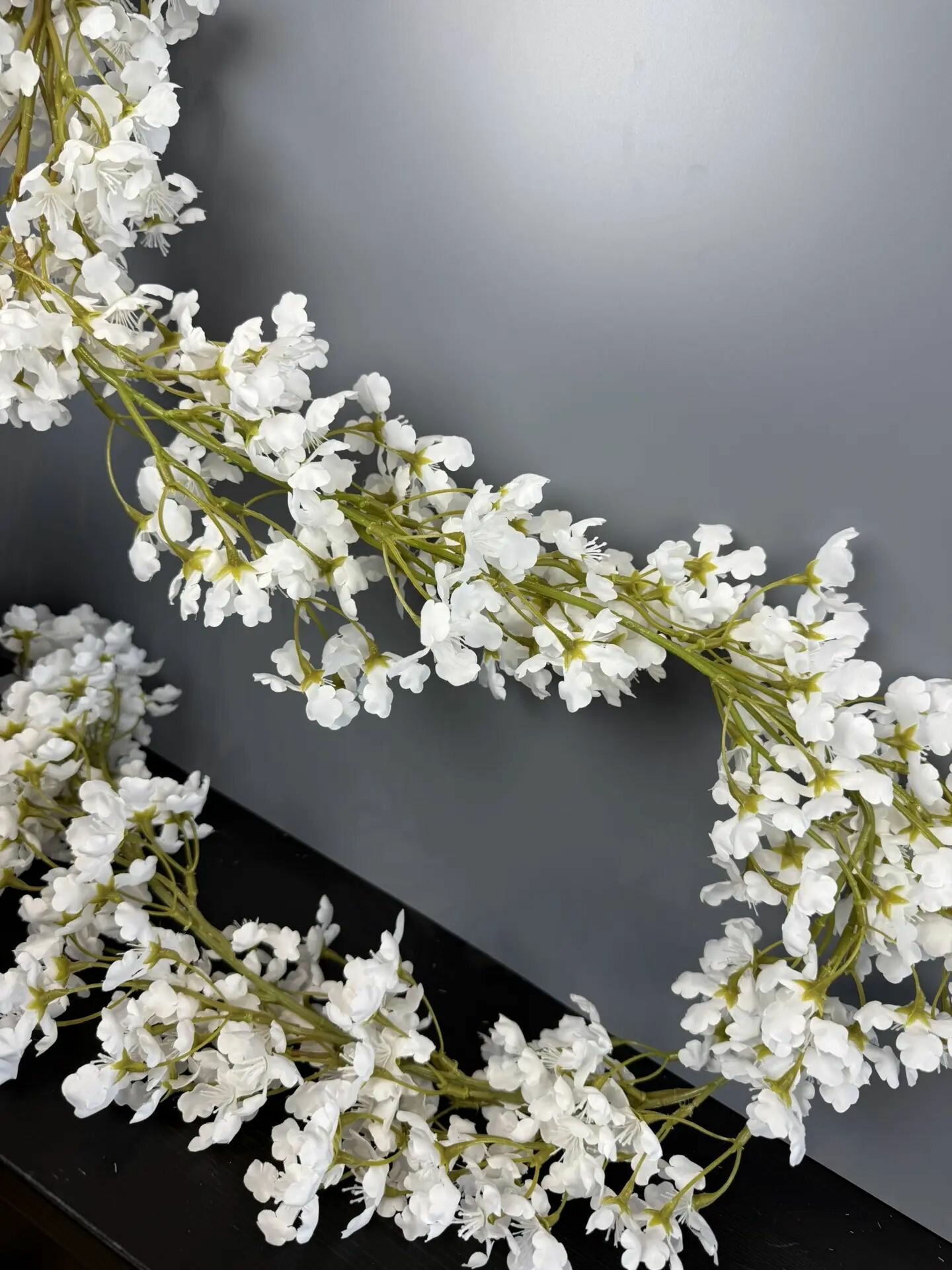 Искусственные цветы для декораторов фитостен ампельная лиана искусственная для декора с белыми цветами 190 см