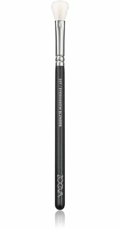 Кисть косметическая Zoeva 227 Eyeshadow Blender, черная, длина 16,2 см