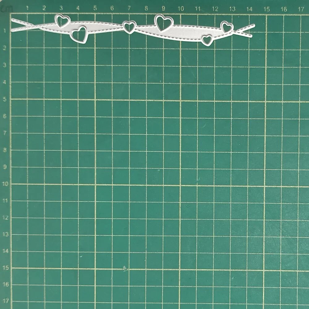 Металлический трафарет сердце для скрапбукинга