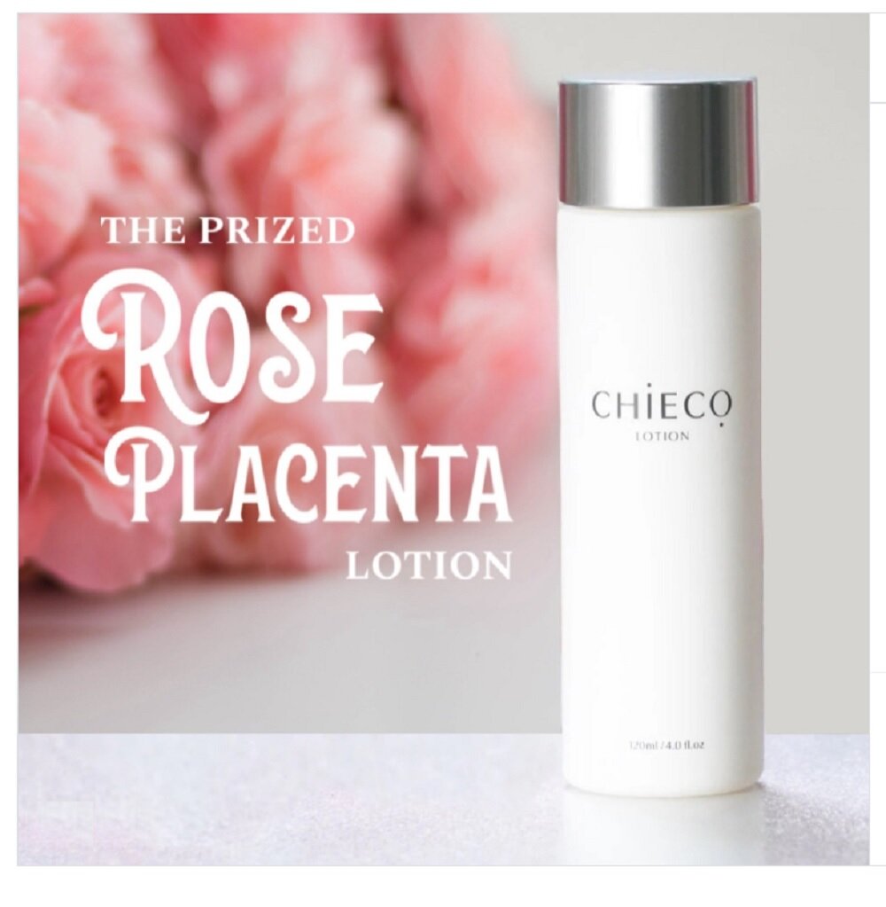 GINZA TOMATO CHIECO Lotion C роскошный японский премиальный увлажняющий лосьон с плацентой розы, 120 мл.