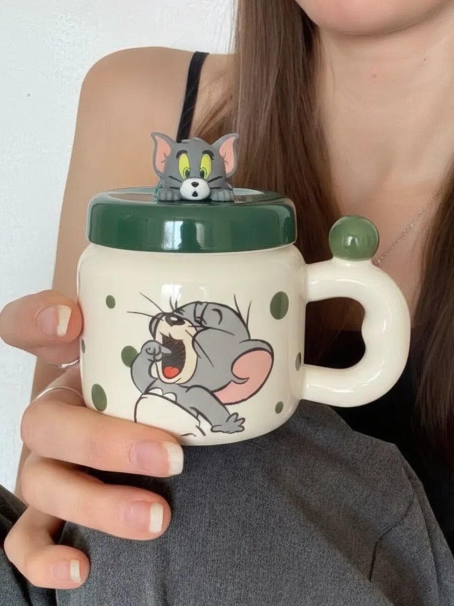 Кружка от бренда "Тепло в руках" - "Том и Джерри", керамическая, с крышкой, фигурная, зеленая