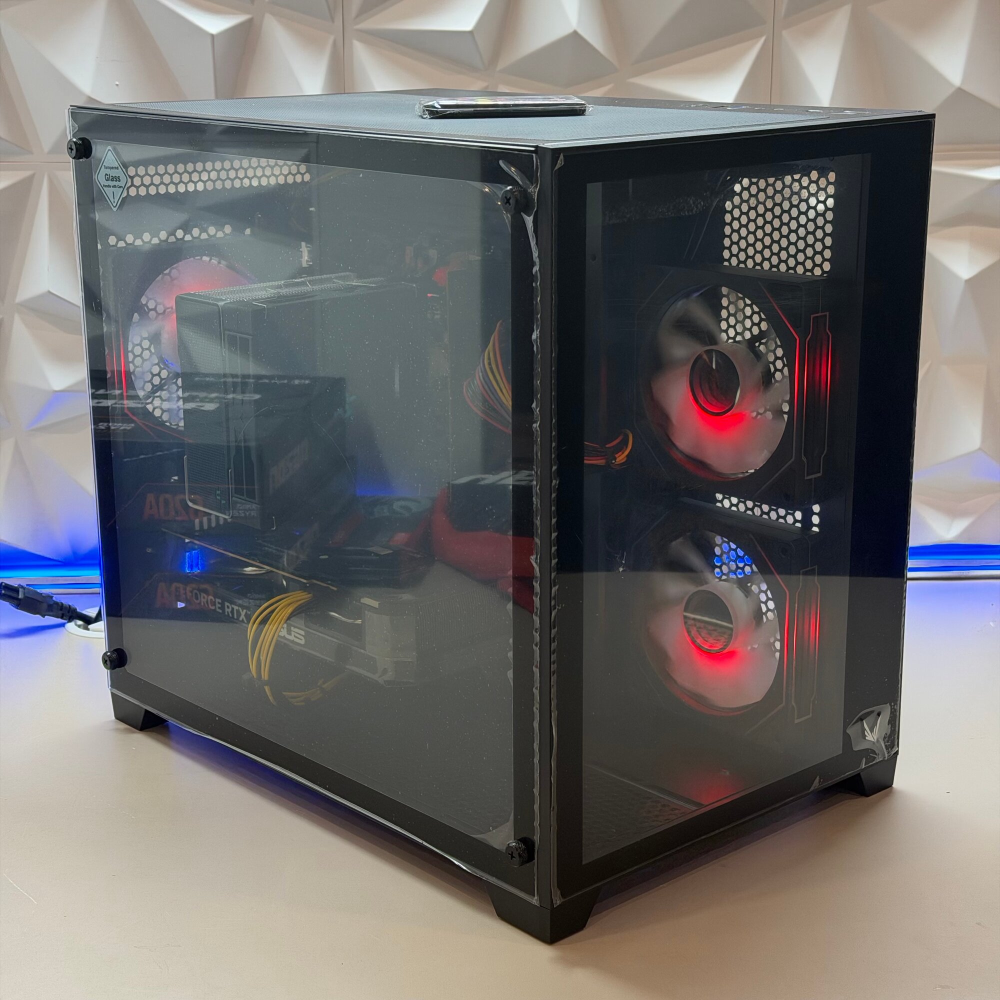 Игровой ПК Ryzen 5 7500F/RTX5060/16Gb DDR5/1000Gb SSD/700W