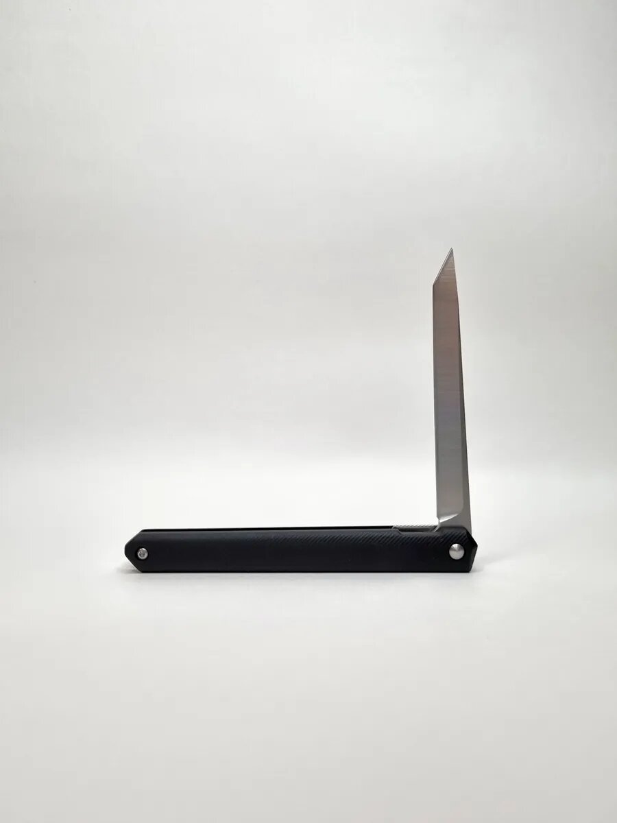 Нож складной сталь D2 танто