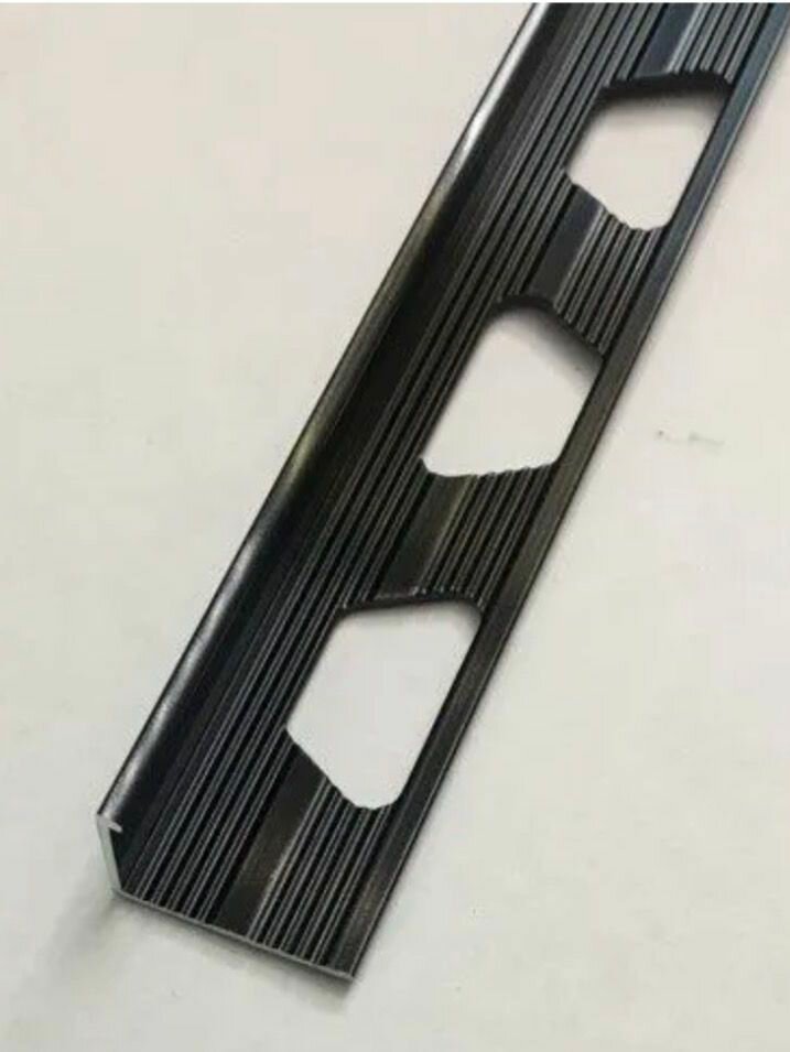 Профиль для плитки L-образный Алюминиевый, наружный уголок 2700мм