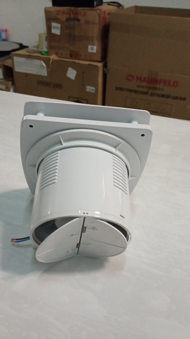 Вытяжной вентилятор MAUNFELD MFX12W