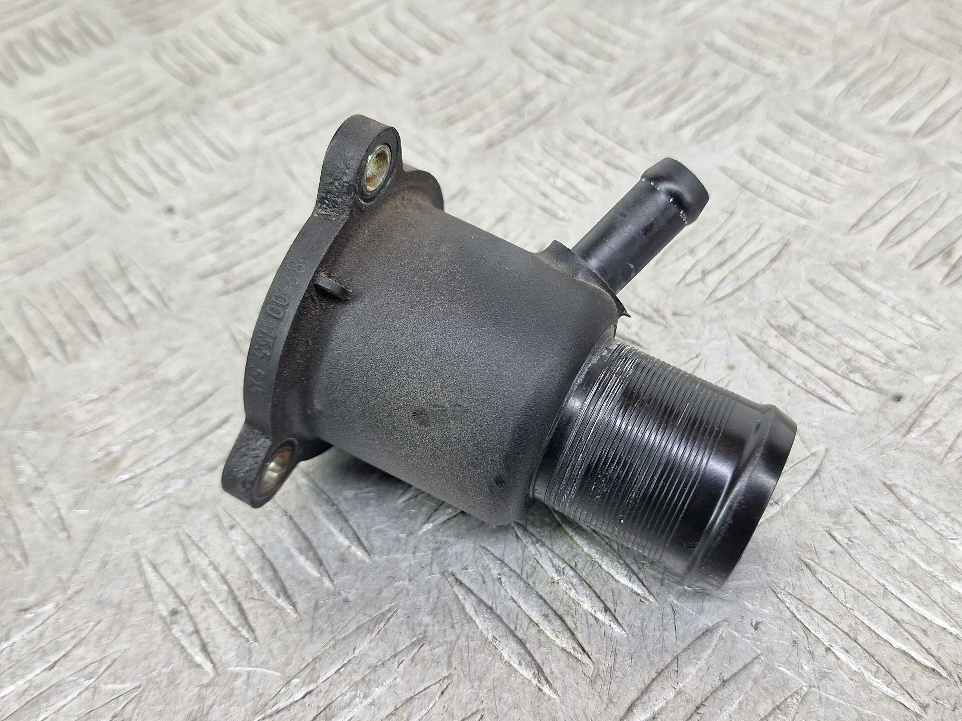 Корпус термостата Renault Megane рест. (1999 - 2003) 8200155515