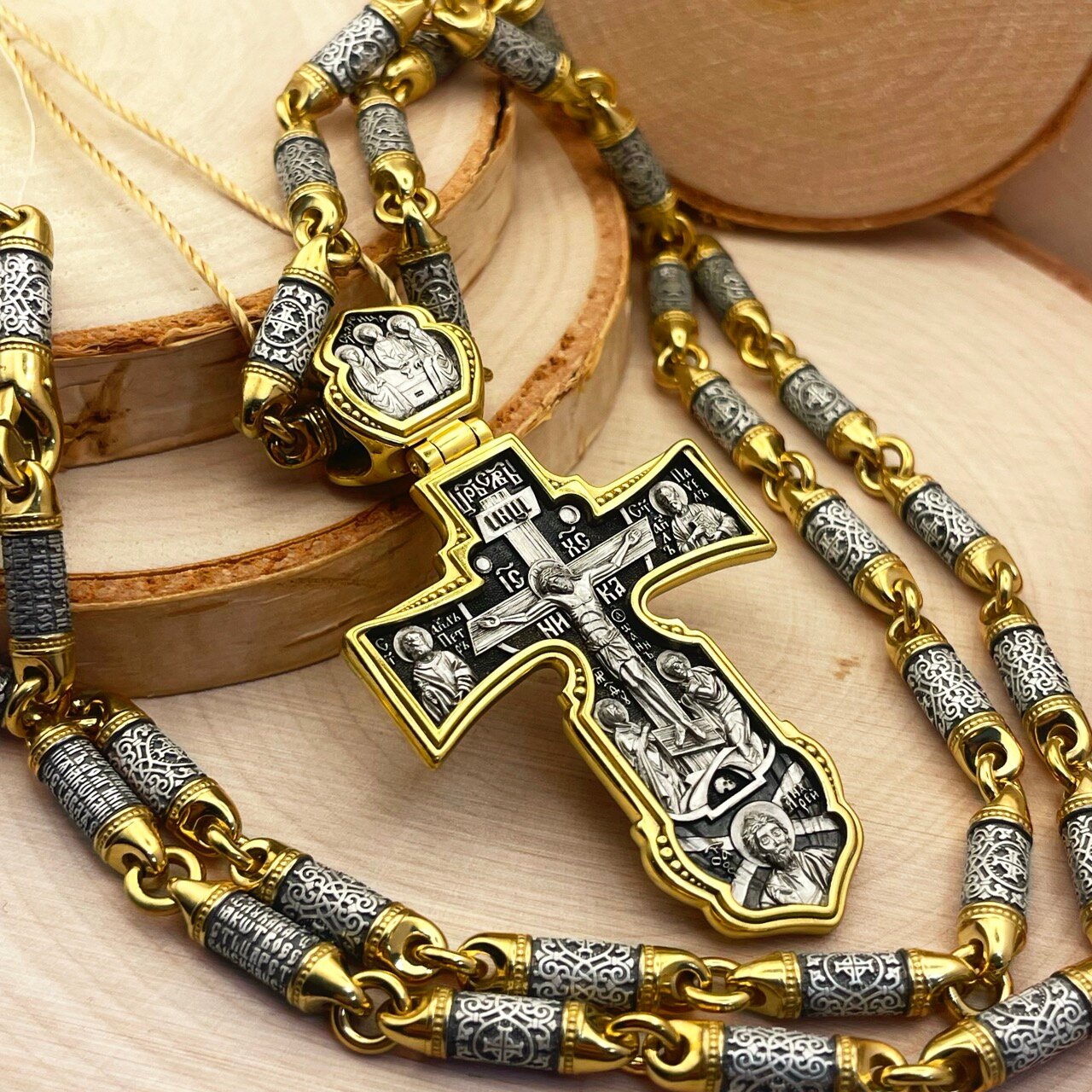 Крестик, серебро, 925 проба, оксидирование, золочение, чернение