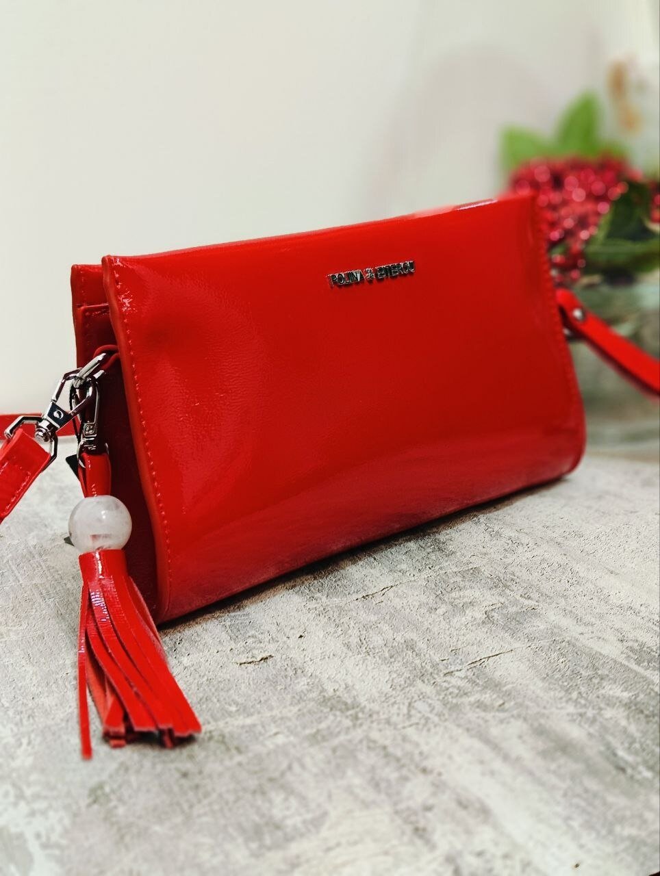 Сумка клатч Сумочка-клатч лакированная