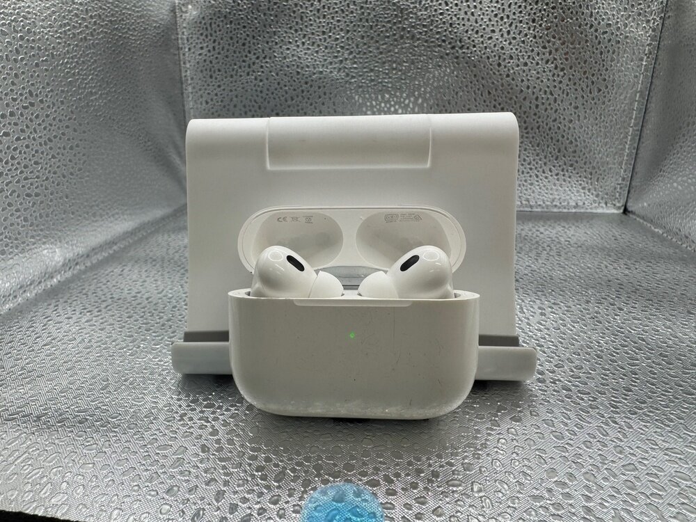 Беспроводные наушники Apple AirPods Pro 2, MagSafe Charging Case, USB-C, White