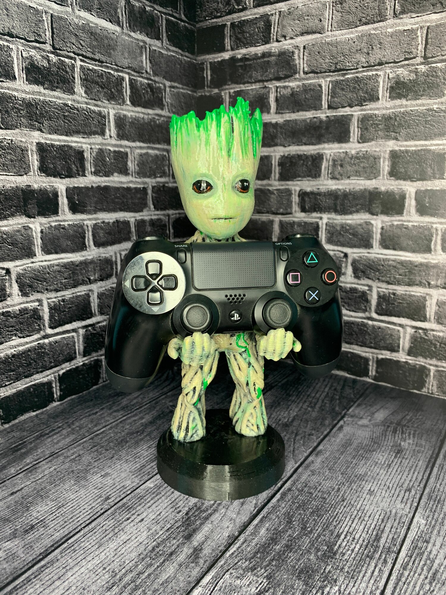Подставка для геймпада и телефона Грут / Groot / Стражи галактики