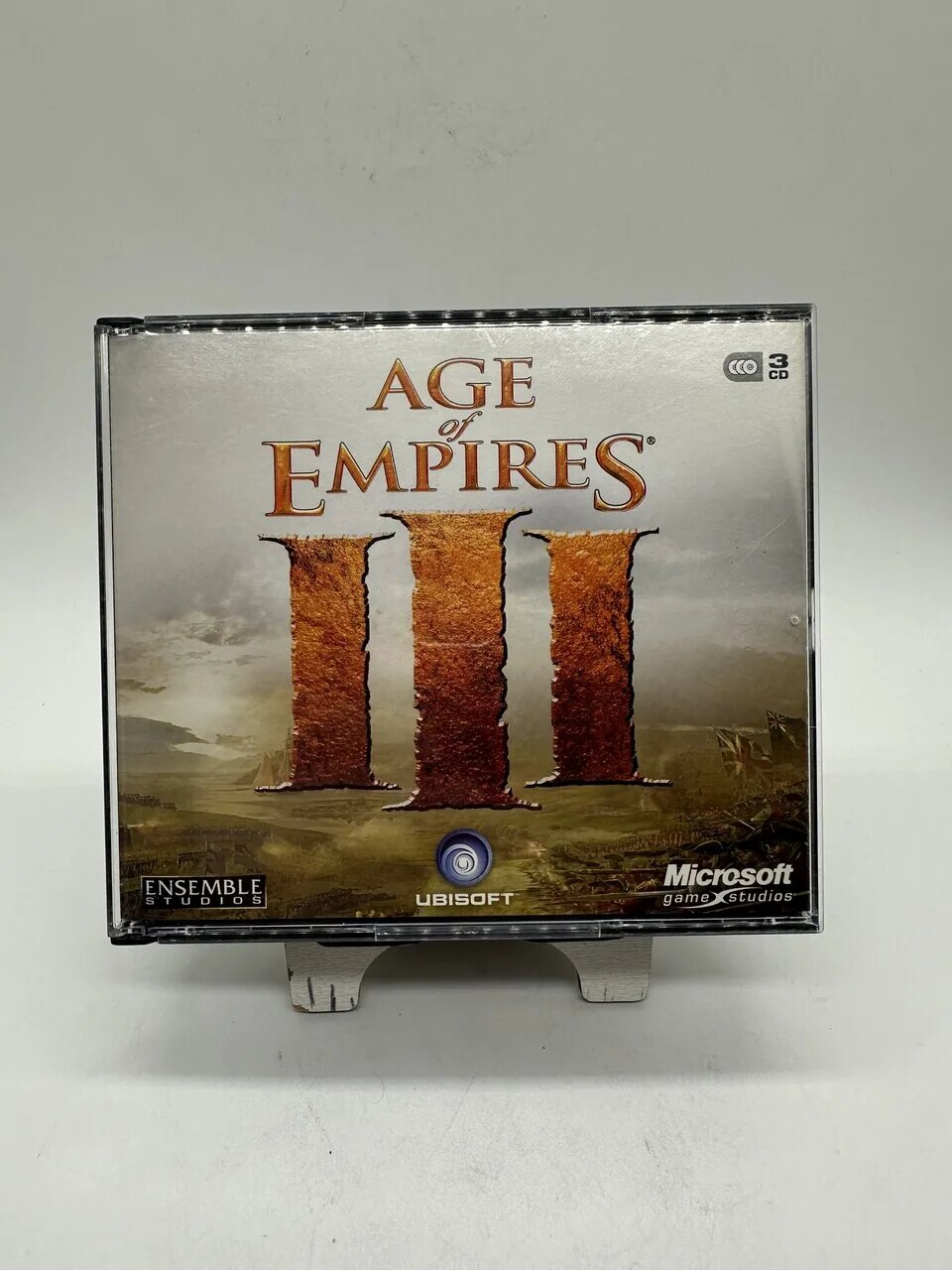 Диск с игрой Age of empires 3 (русская версия) Лицензия на 3 дисках!