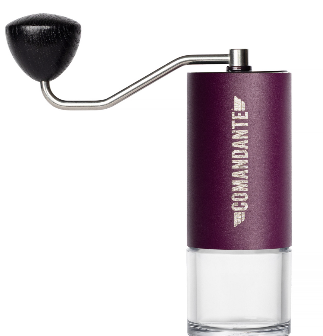КомандanteГлубокий фиолетовый Comandante C40 MK4 Deep Purple: профессиональная кофемолка ручная, ножевая сталь Nitro Blade, для эспрессо, турки, подарочная упаковка + 5 аксессуаров в подарок