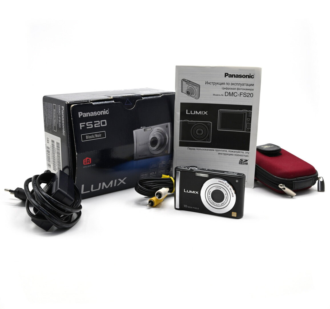 Фотокамера Panasonic Lumix DMC-FS20 в упаковке