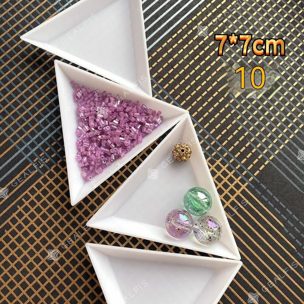 Лоток для бисера/страз/бусин треугольный 10 шт, пластик, 7x7x1 см