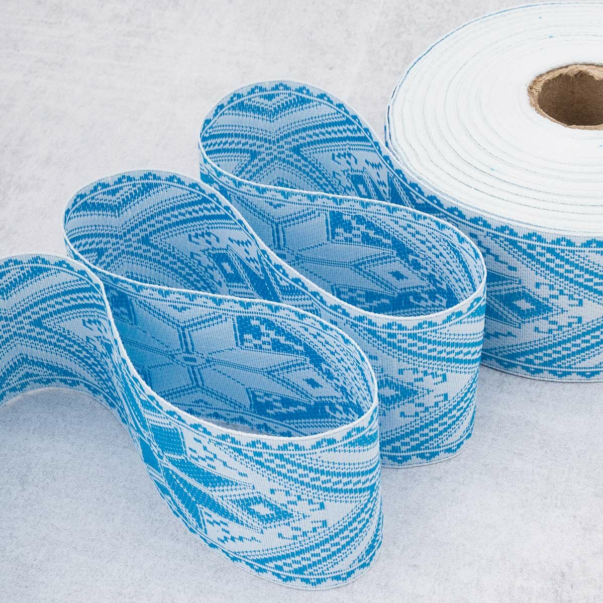 Тесьма декоративная для рукоделия 5 см × 25 м, Славянский орнамент Оберег, цвет белый/голубой