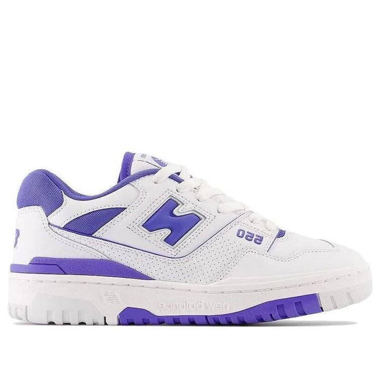 Кроссовки 550