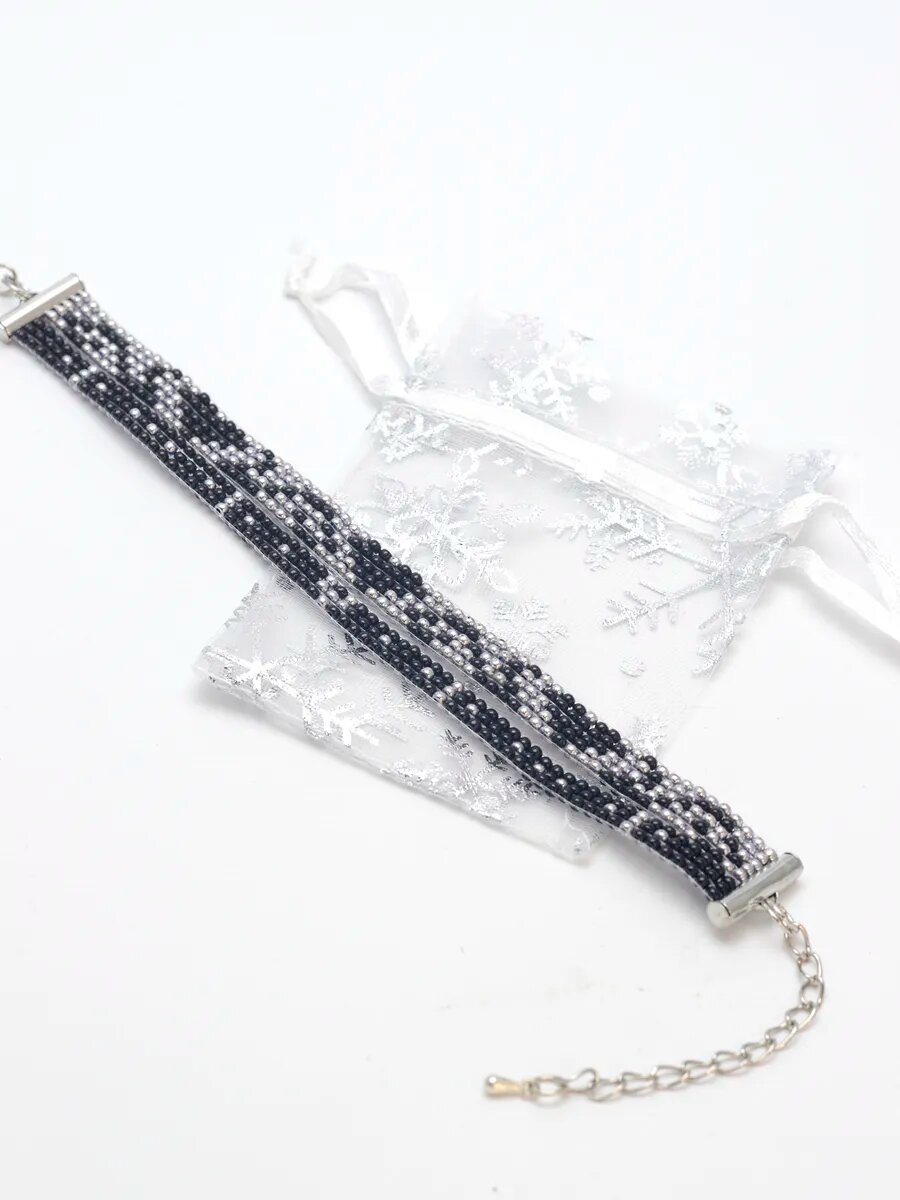 Браслет, бисер