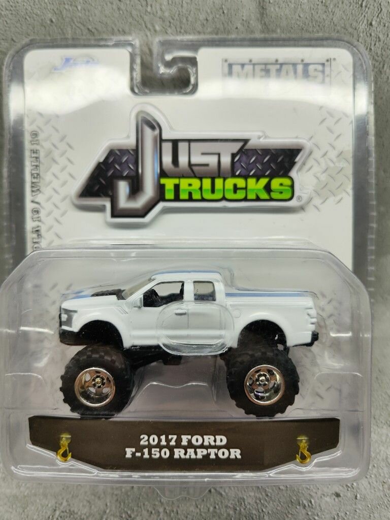 Jada Toys 1:64 Big Foot, литой автомобиль-монстр(2017 FORD F150 белое)