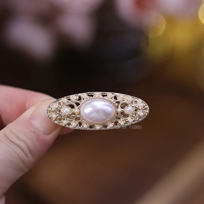 Заколка для волос в стиле французского барокко, украшенная жемчугом, ажурный овальный дизайн, винтажная элегантная заколка для укладки с челкой по бокам