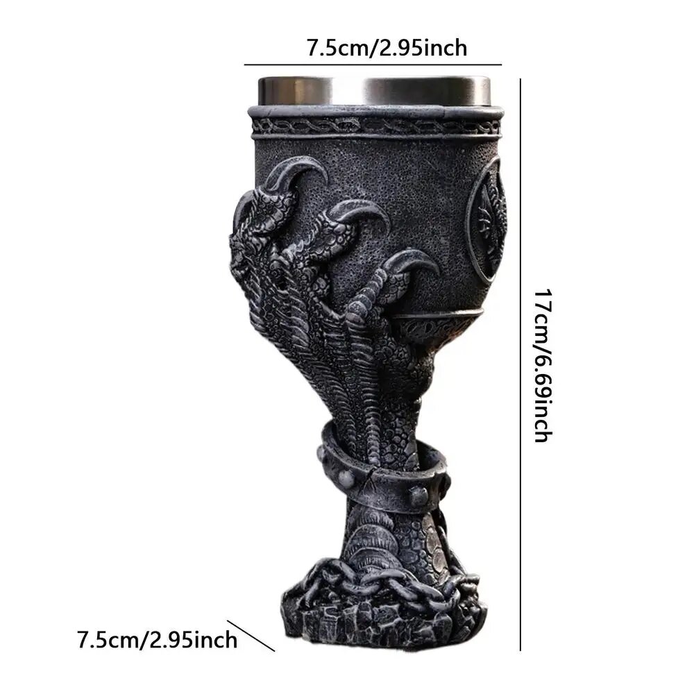 Готический бокал для напитков из смолы и стали черный