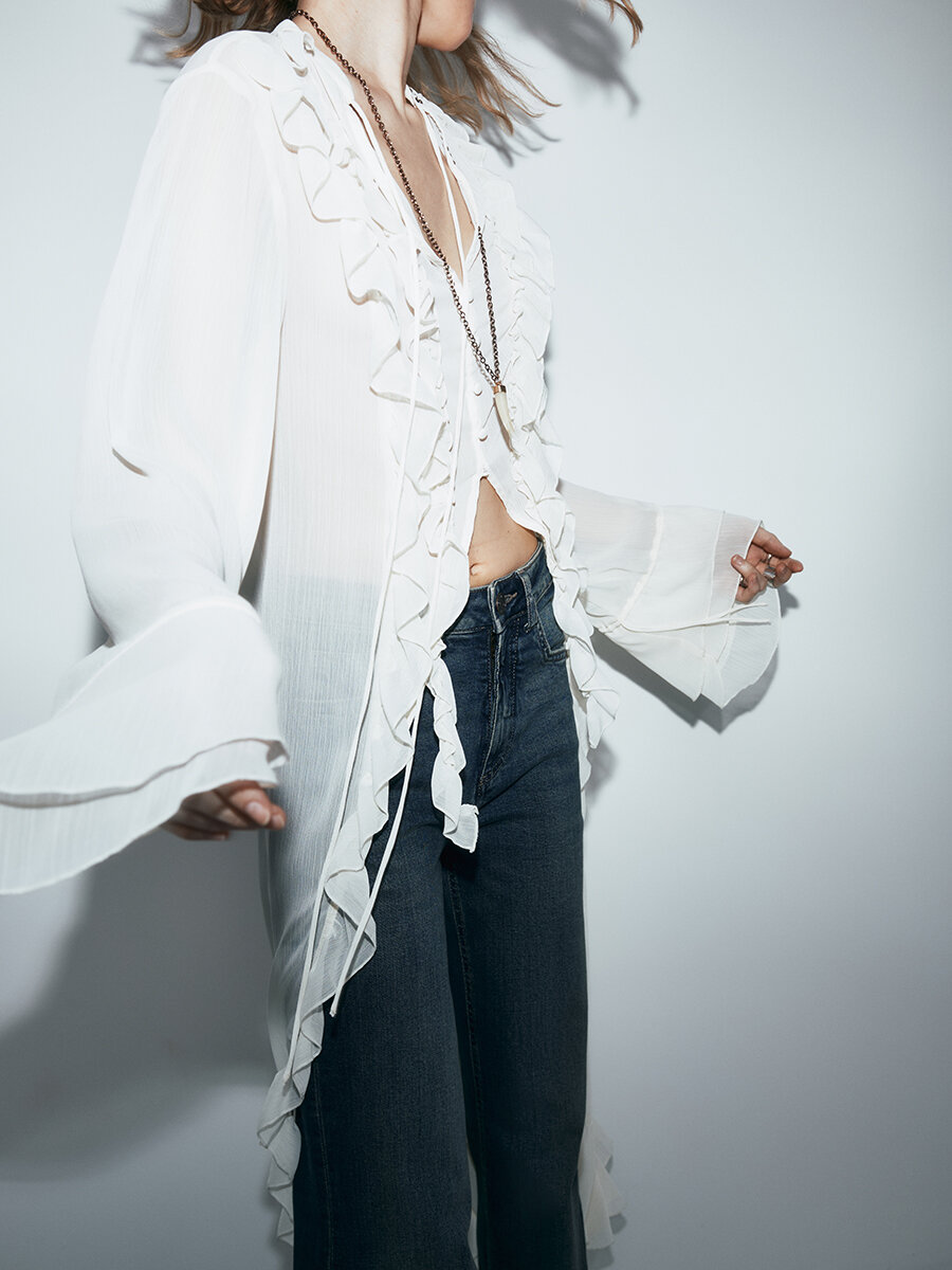 Блуза шифоновая на завязках со шлейфом