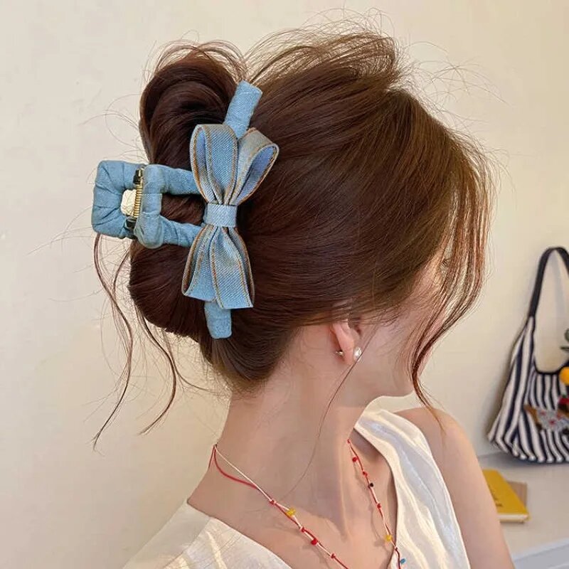 Джинсовая заколка-краб FENGCHE Light Blue Denim