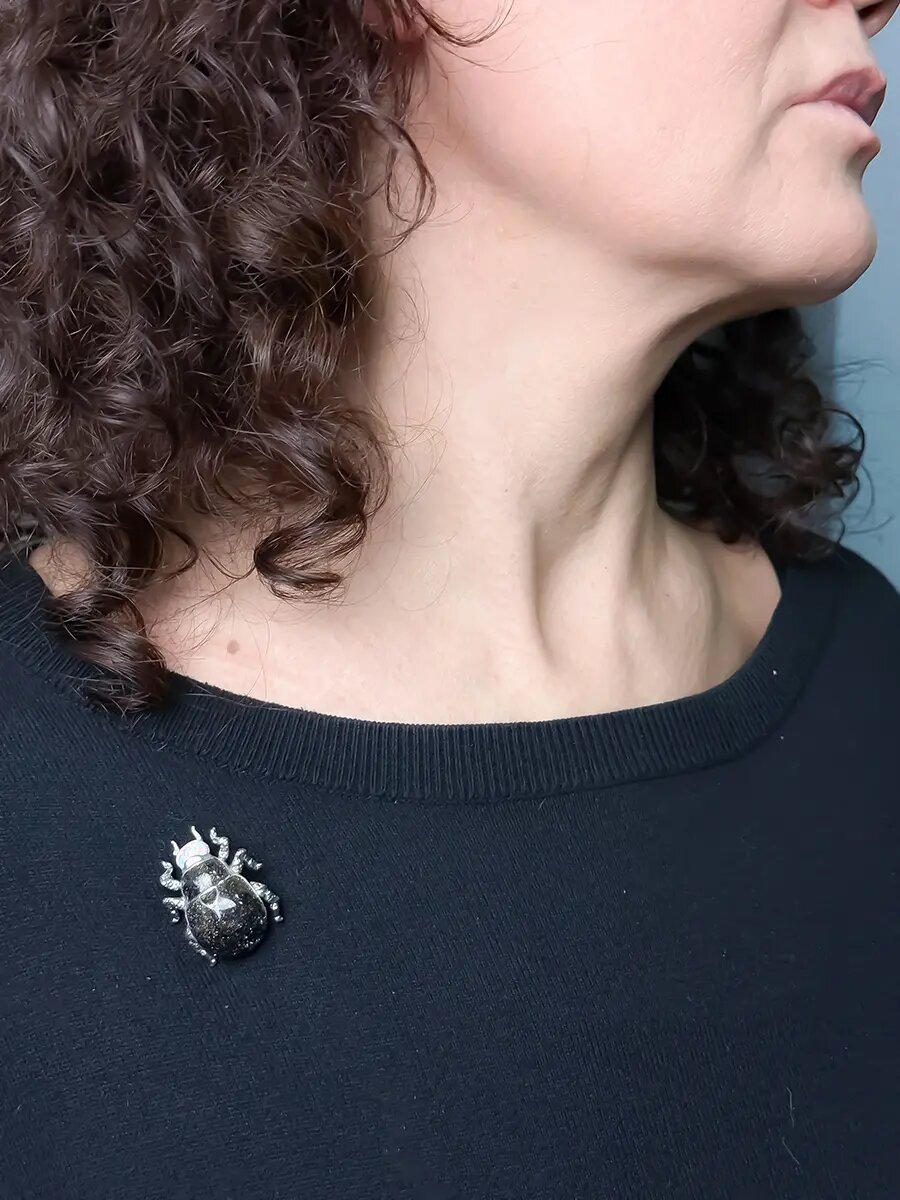 Брошь, серебро, 925 проба, родирование, эмаль, опал