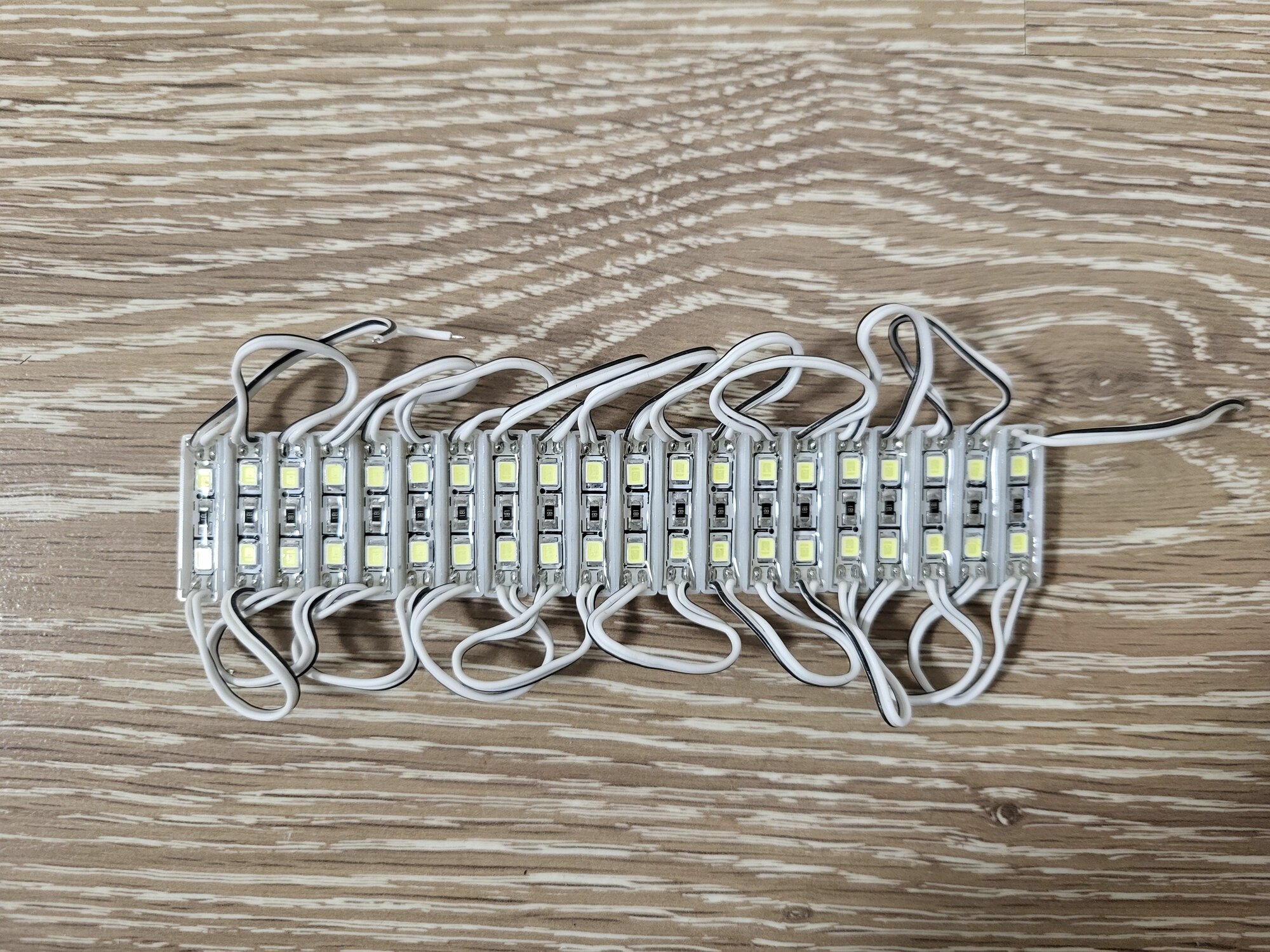 Светодиодный модуль 0.4 Вт, IP54, 12В, Белый, 20 шт. самоклеящиеся