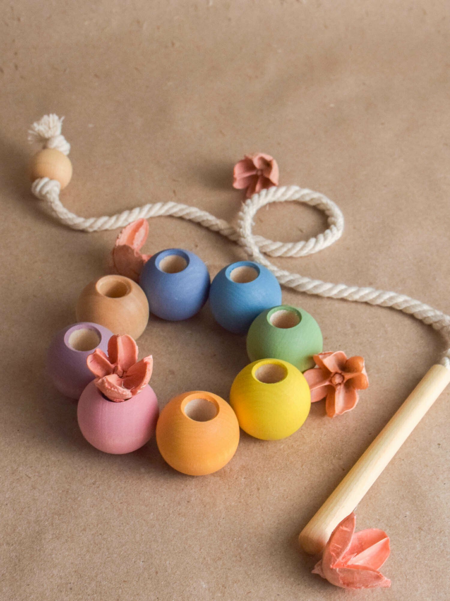 Шнуровка для Детей Бусы Деревянная Развивающая Игра Малышей