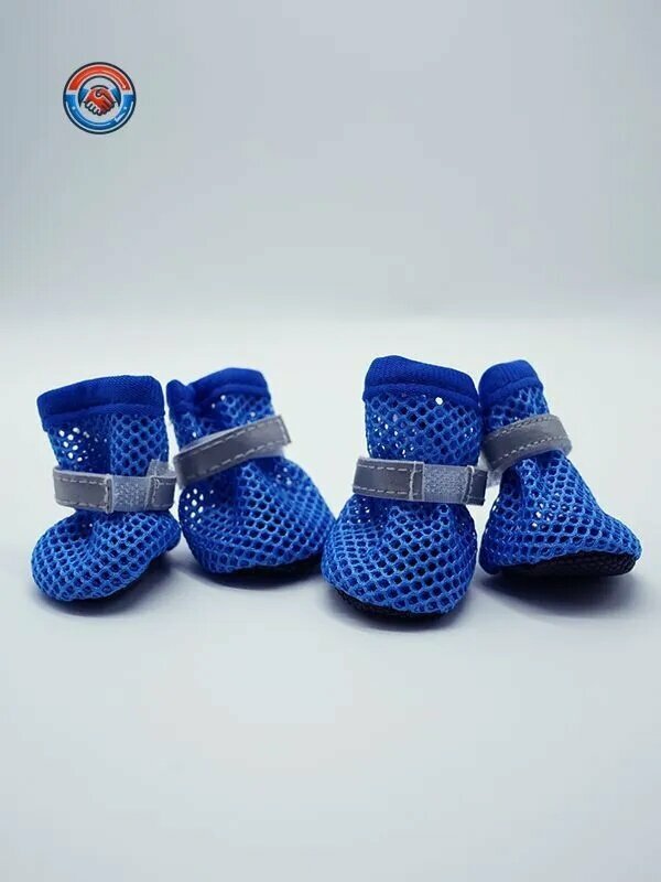 Легкие дышащие кроссовки для собак, сетчатая защита лап от горячего асфальта и холода, гибкая подошва и простая застежка для комфортных прогулок