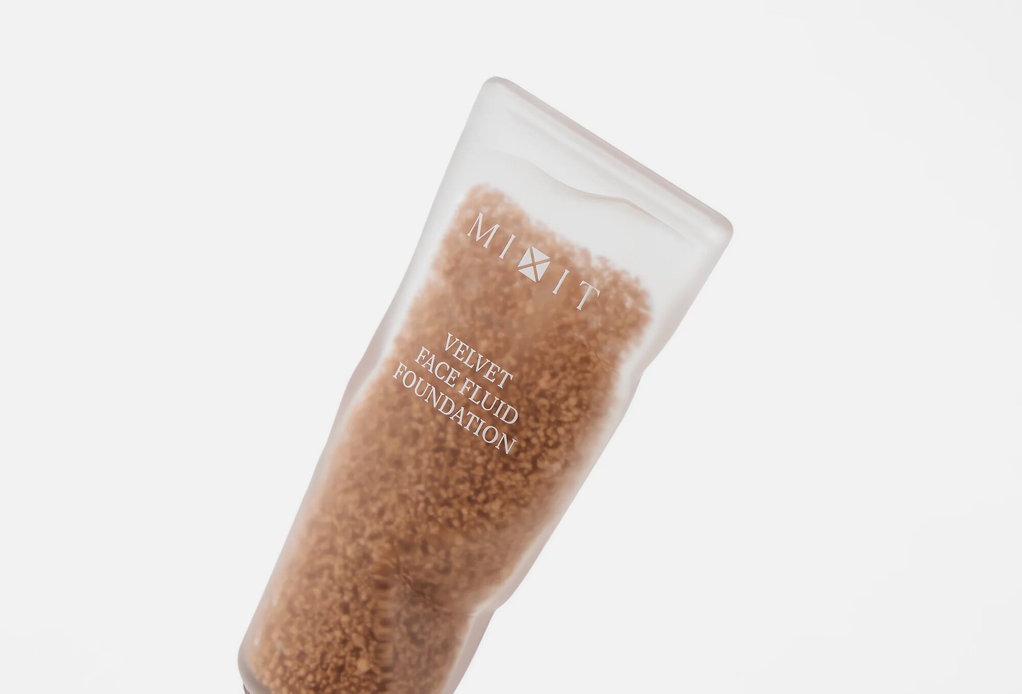 Флюид MIXIT Velvet Soft Sand, тонирующий, для лица, невесомый
