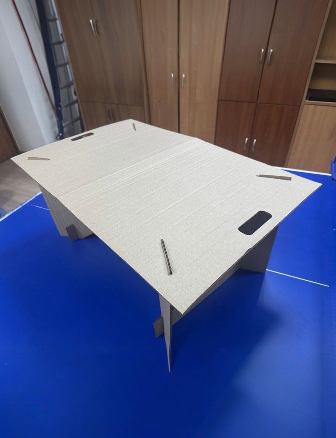 Стол туристический 80*50*35 см, картонный, одноразовый, для рыбалки, для пикника, дачи, шашлыка , похода