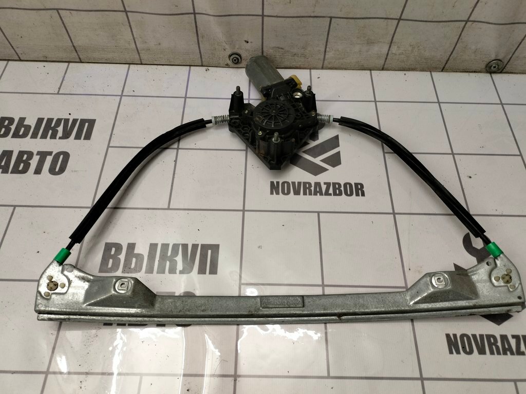 Стеклоподъемник электр. передний правый Renault Clio 2 Symbol 1998-2008
