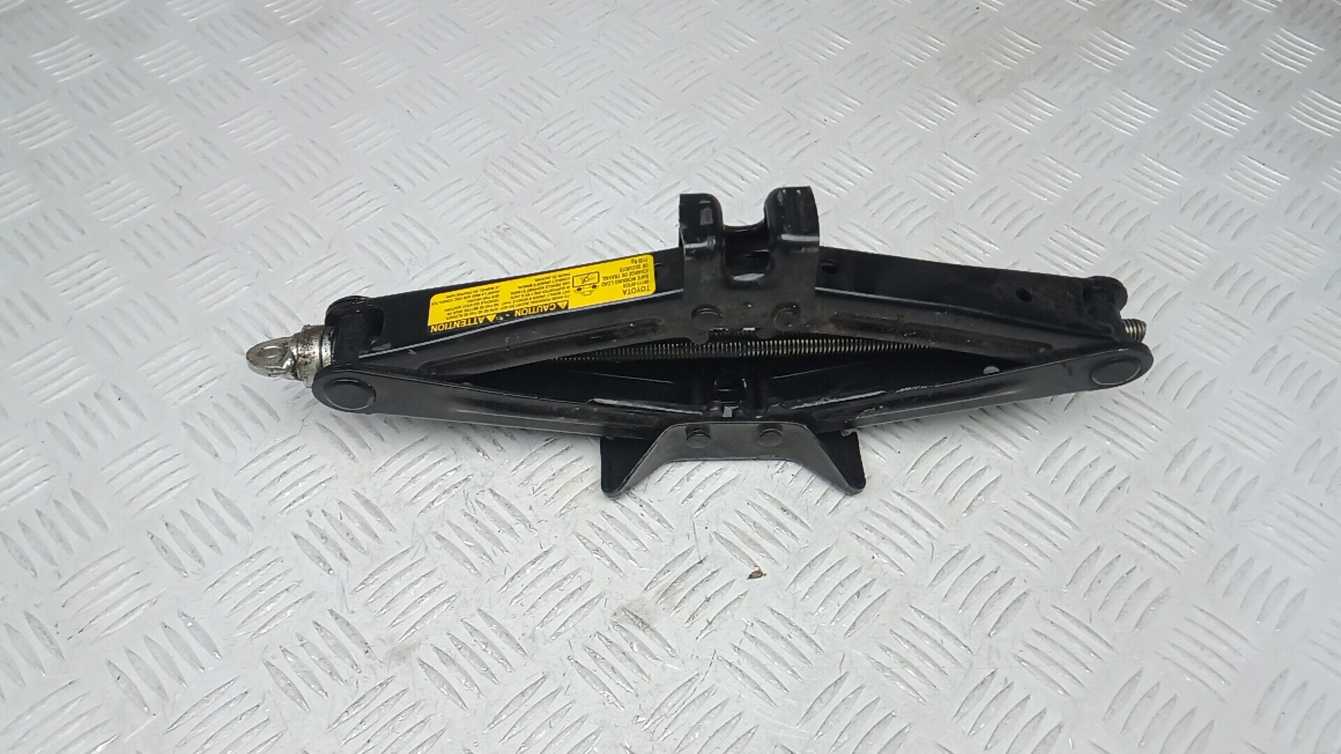 Домкрат TOYOTA AURIS E150