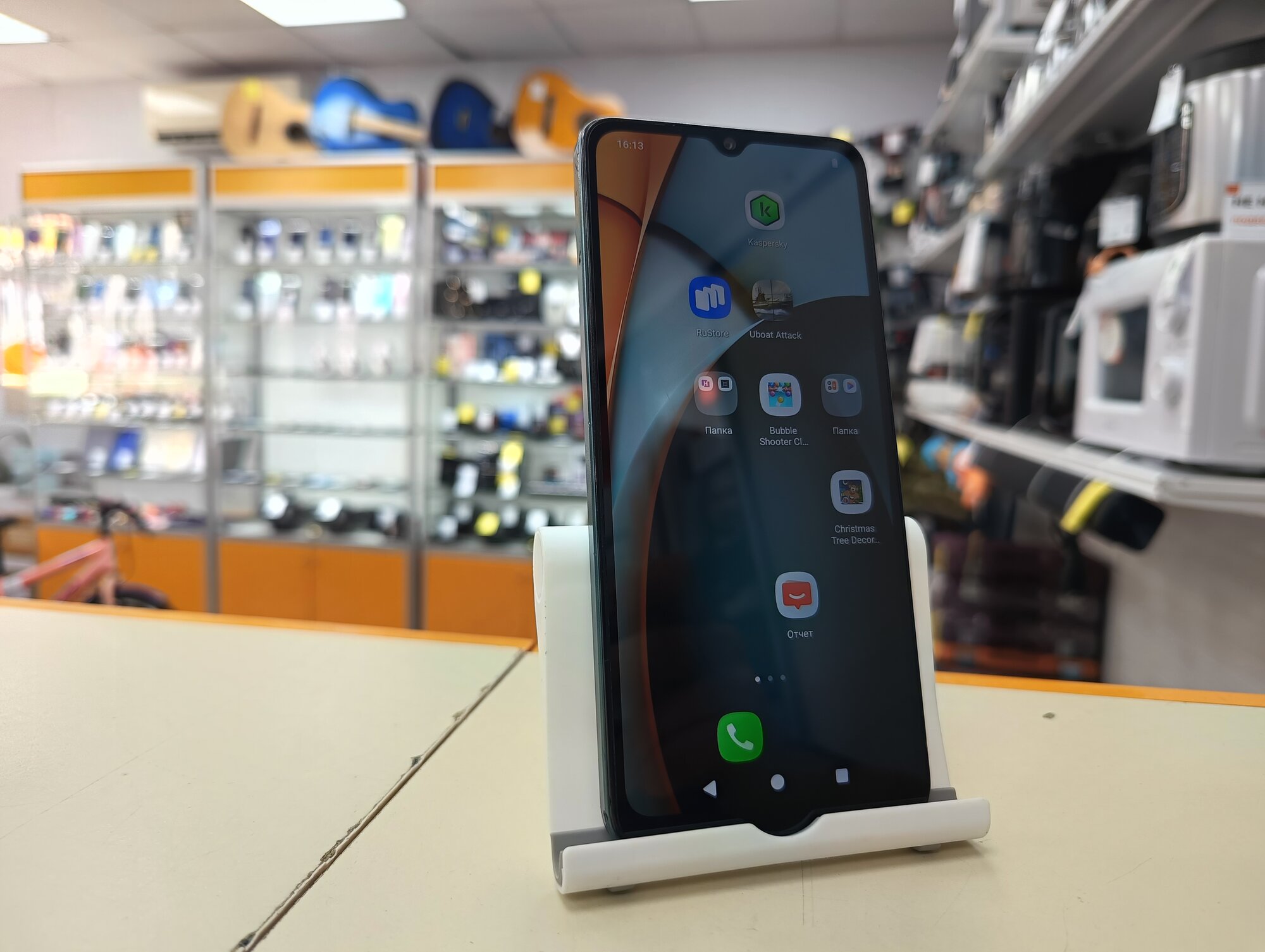 Смартфон Xiaomi Redmi A3 4/128 ГБ Ростест, Dual nano SIM, green, б/у, уценка.