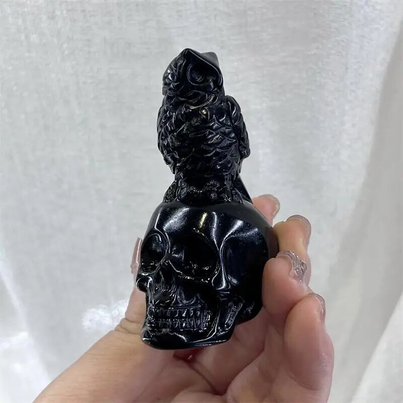 Резная фигурка совы из шунгита