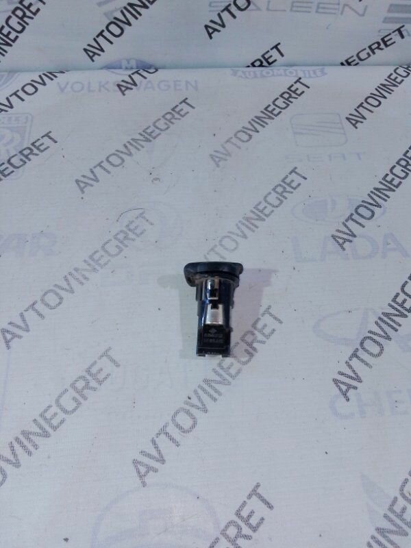 Прикуриватель Лада Ларгус Кросс Б/У с пробегом