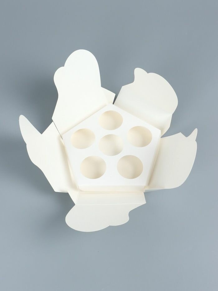 Коробка кондитерская для десертов, капкейков и трайфлов, фигурная, 18 18 5 см, белая