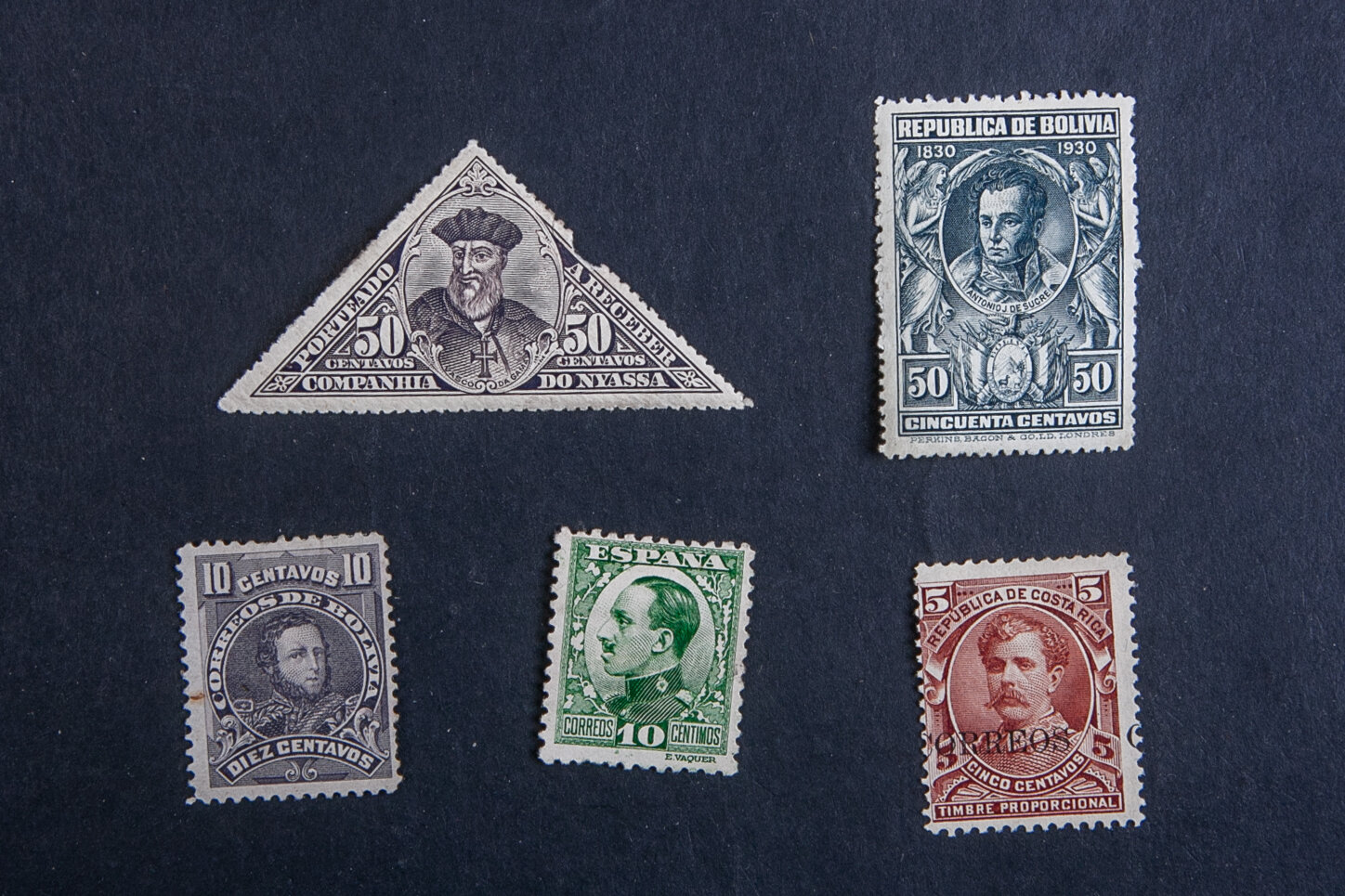 Старые марки мира , набор марок для коллекции ,
