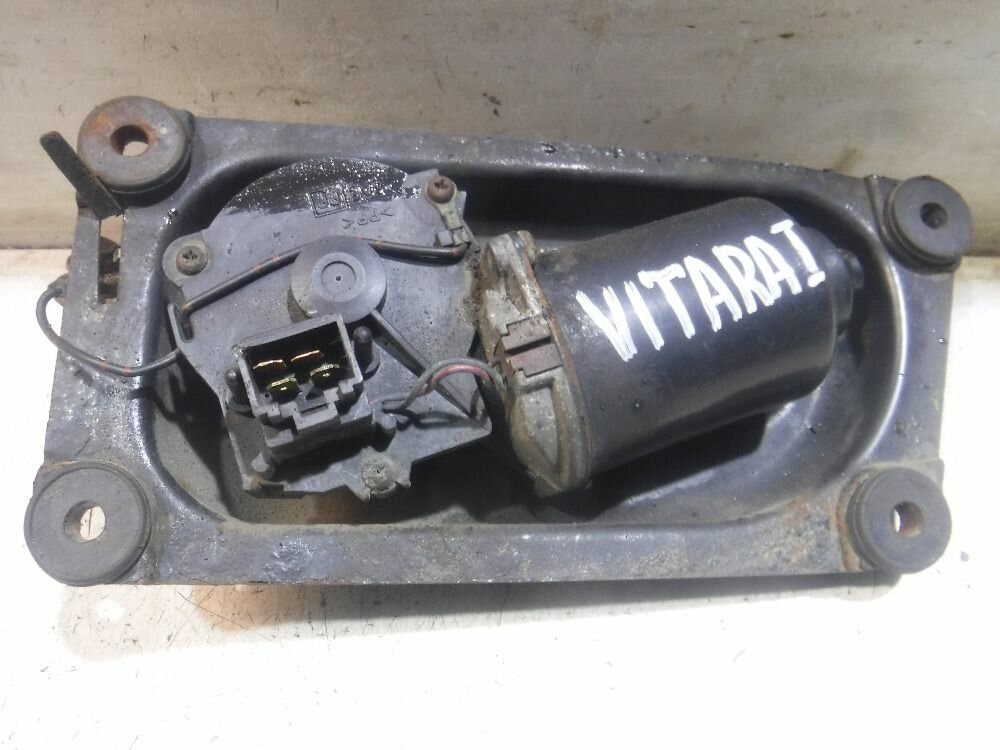 Моторчик стеклоочистителя передний Suzuki Grand Vi